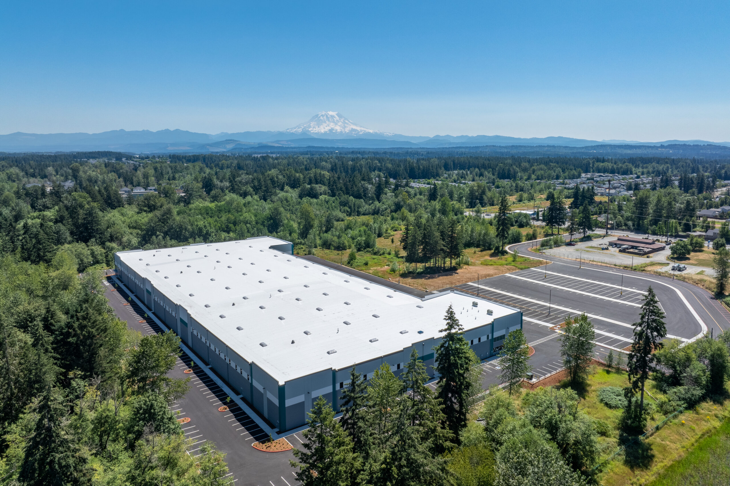 Clover Creek Logistics Center - NELSON Worldwide